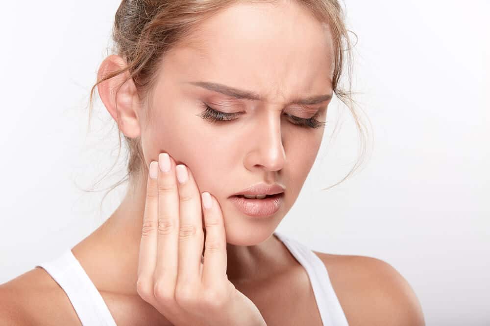 What is Pulpitis? Types, Causes, Symptoms & NHS Treatment