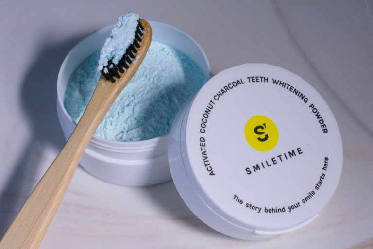 What Is Teeth Whitening Powder? Types, Ingredients and How to Use It