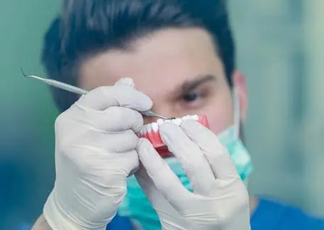 How to Make Your Dentures Fit Better — Best Methods 2024 - Dentaly.org