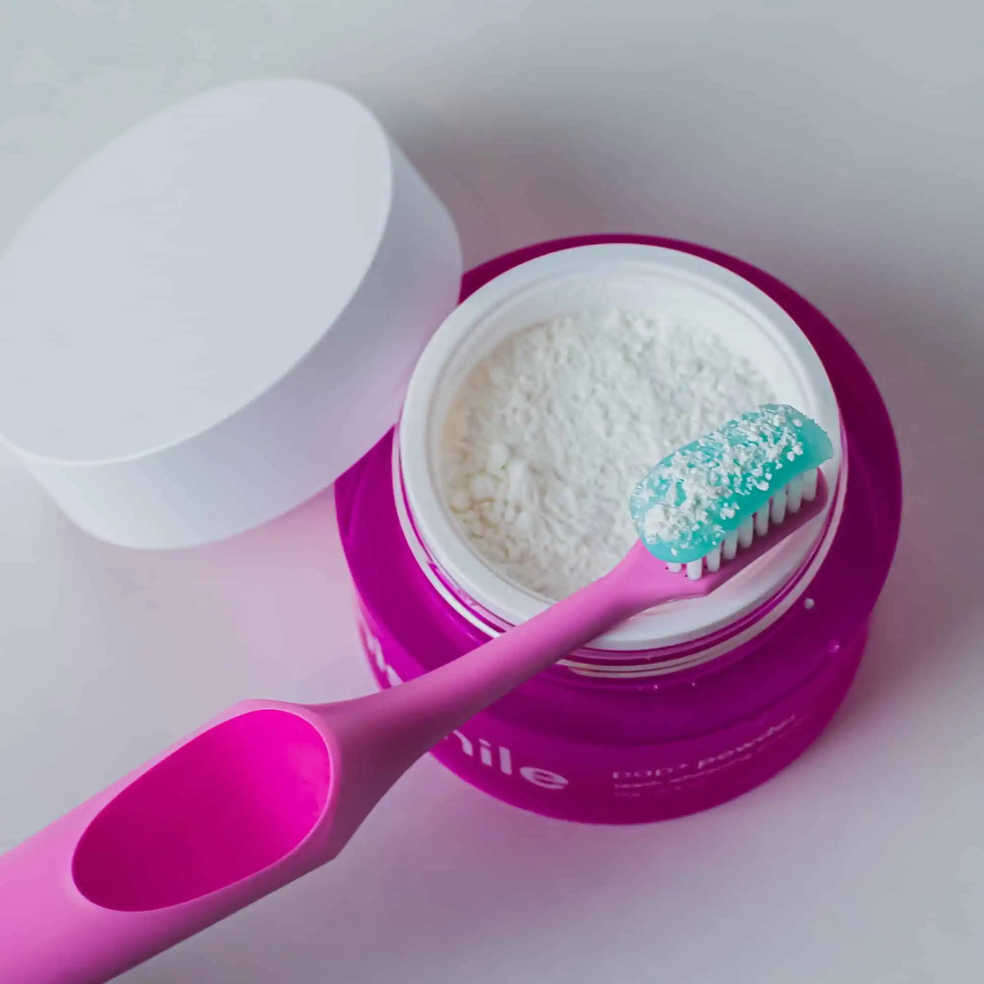 PAP Teeth Whitening: Does Phthalimidoperoxycaproic Acid Work? - Dentaly.org