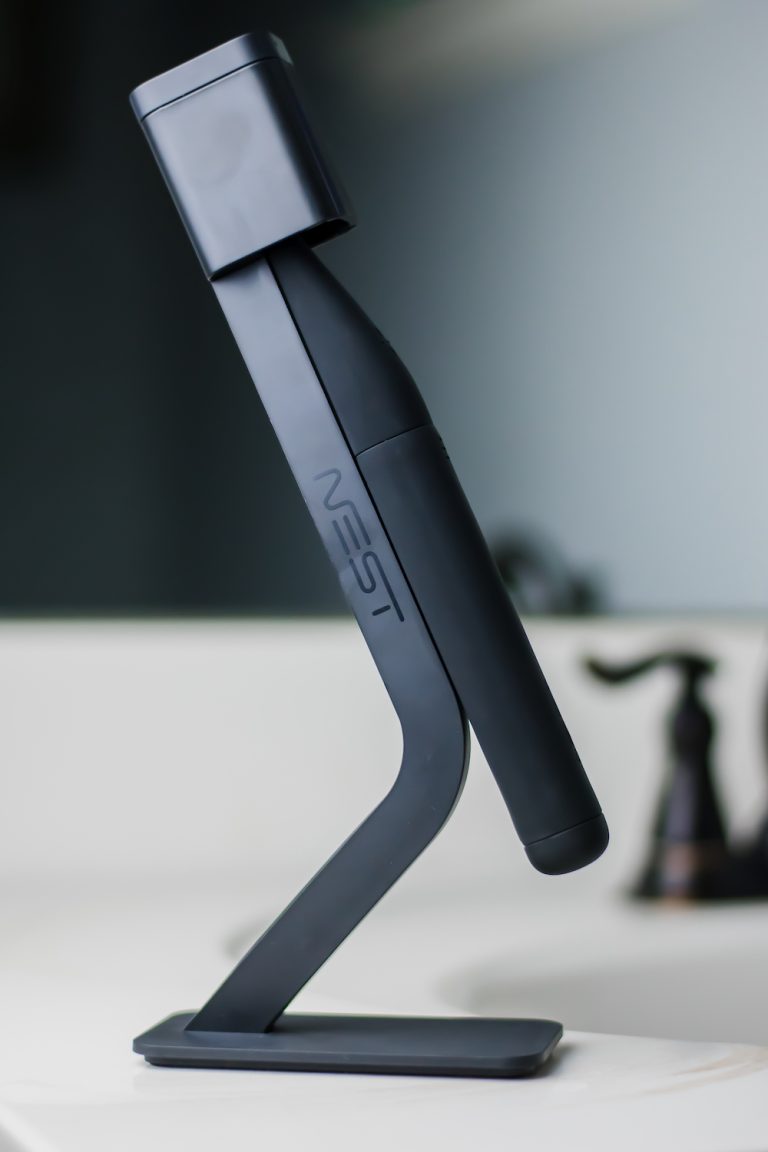 New Technology Toothbrushes for Smarter Oral Hygiene - Dentaly.org