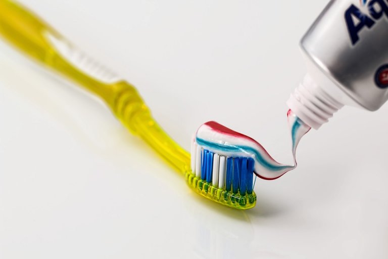 Dentifrice solide : tout savoir sur ce dentifrice écologique
